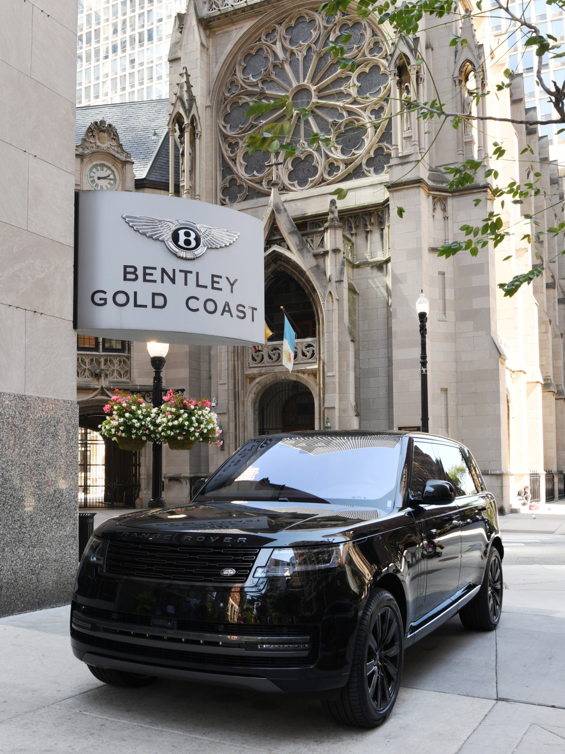 Used 2023 Land Rover Range Rover P400 SE LWB For Sale (Sold ...