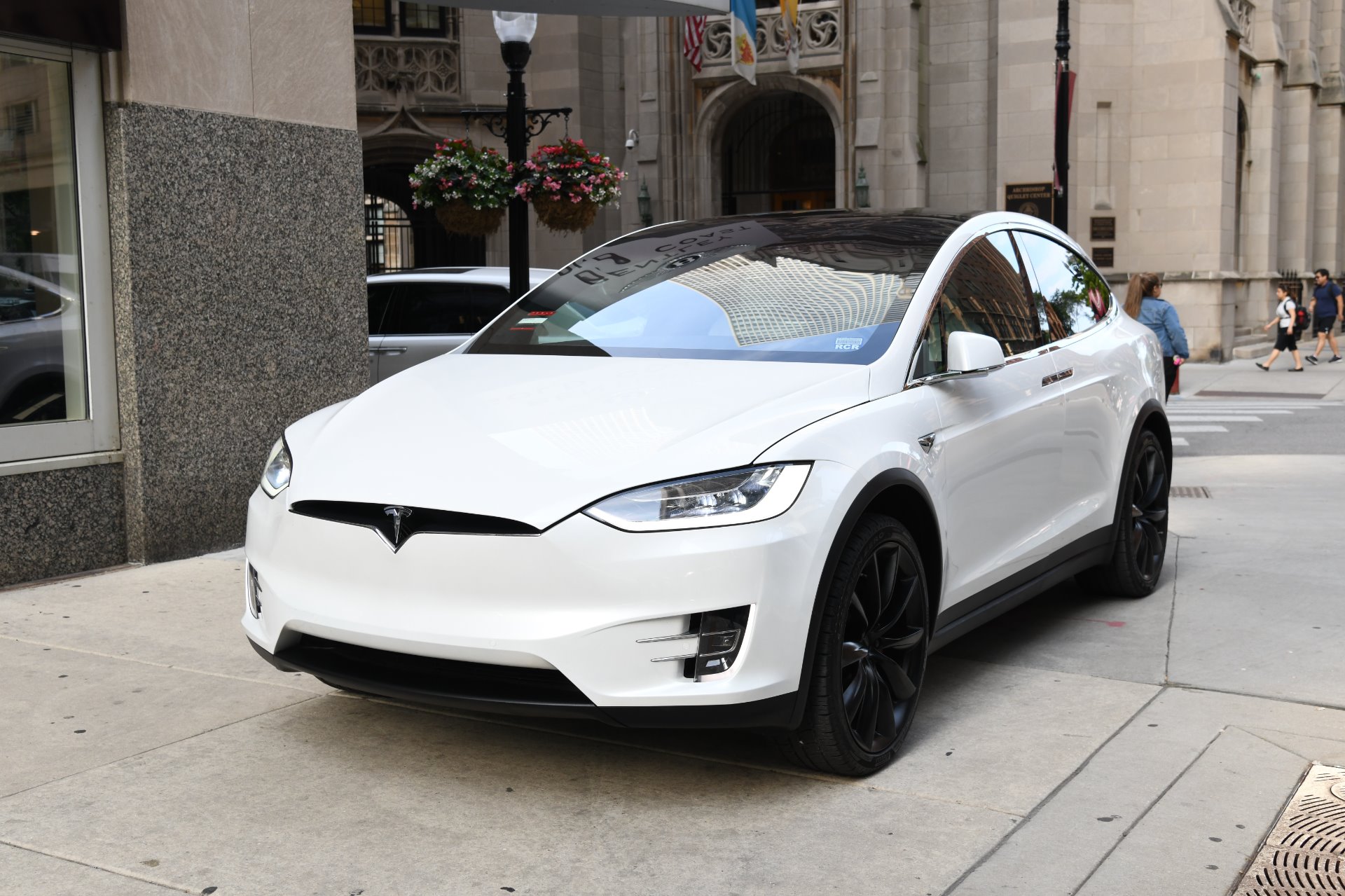 2017 tesla model x p100d store
