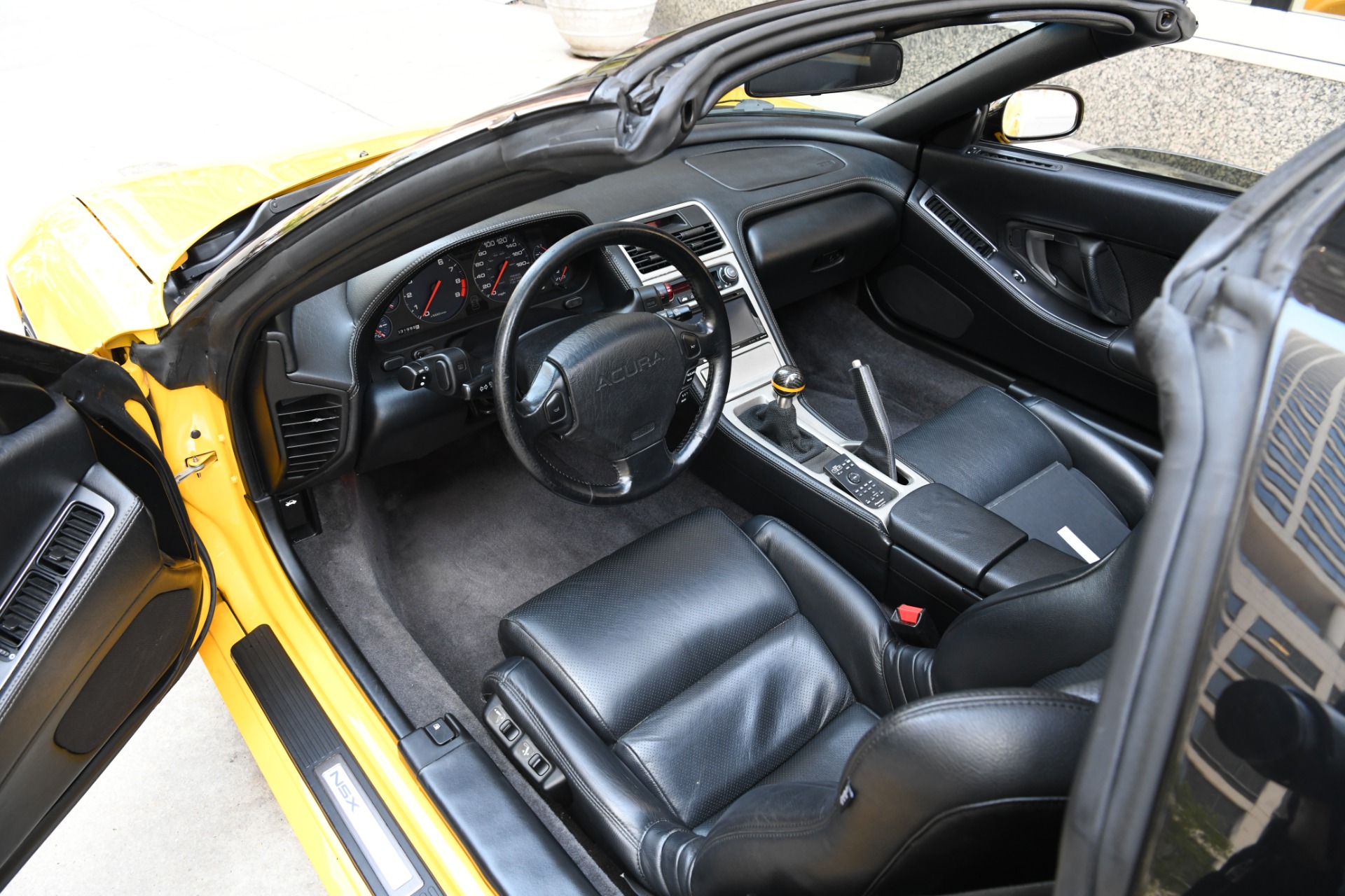 2005 Acura Nsx Interior
