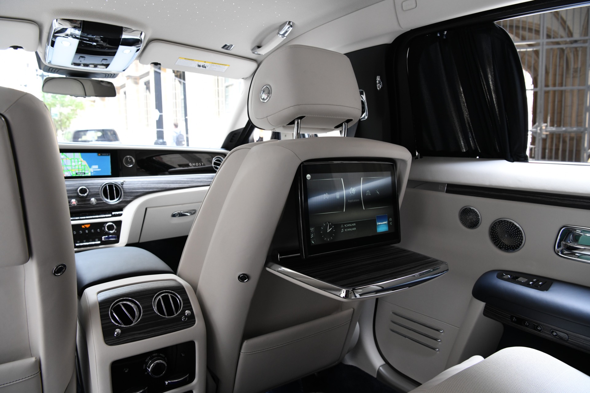 Rolls Royce Ghost Sprinter Interior